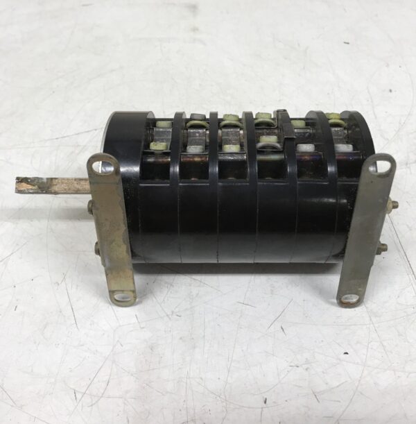 Katko kytkin NKEK 325/021 varaosiksi - Purkukolmio Oy