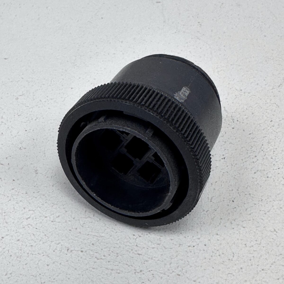 TE Connectivity AMP pyöreä urosliitin 7-napainen 206226-1 - Purkukolmio Oy